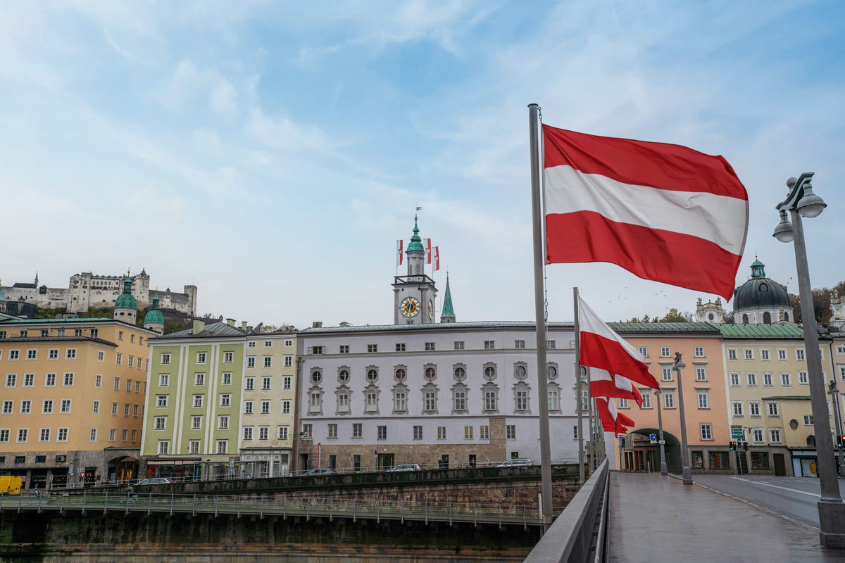How to obtain an IDL for Traveling to Austria